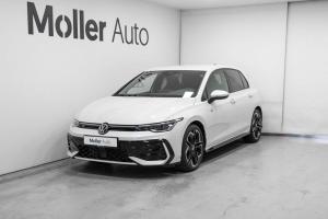 White Volkswagen Golf 2025 in Vilnius, with an engine capacity of 1.50 L and mileage of 46 thousand km for 26900 €, photo 1 on AUTOMOTO.COM.LV