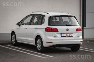 White Volkswagen Golf 2015 in Riga, with an engine capacity of 2.00 L and mileage of 220 thousand km for 8650 €, photo 7 on AUTOMOTO.COM.LV