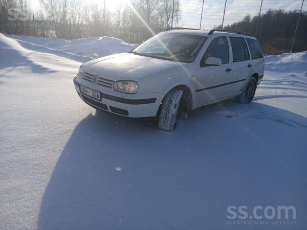 Balts Volkswagen Golf 2006 Tukums, ar dzinēja tilpumu 1.90 L un nobraukumu 216 tūkst. km par 2650 €, foto 2 vietnē AUTOMOTO.COM.LV