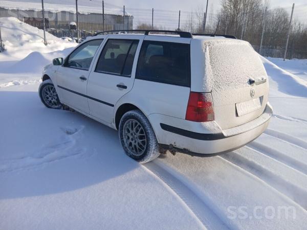 Balts Volkswagen Golf 2006 Tukums, ar dzinēja tilpumu 1.90 L un nobraukumu 216 tūkst. km par 2650 €, foto 6 vietnē AUTOMOTO.COM.LV