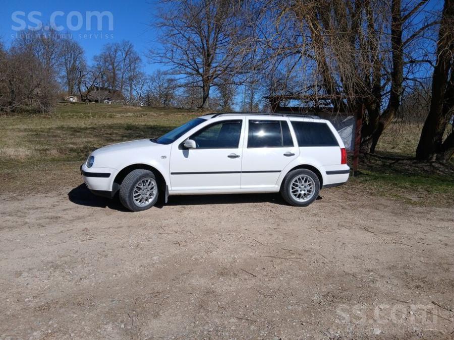 Balts Volkswagen Golf 2006 Tukums, ar dzinēja tilpumu 1.90 L un nobraukumu 220 tūkst. km par 1600 €, foto 3 vietnē AUTOMOTO.COM.LV