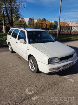 Balts Volkswagen Golf 1998 Rīga, ar dzinēja tilpumu 1.90 L un nobraukumu 344 tūkst. km par 900 €, foto 2 vietnē AUTOMOTO.COM.LV