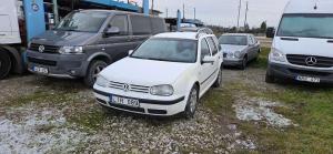 Balts Volkswagen Golf 2000 Marijampole, ar dzinēja tilpumu 1.90 L un nobraukumu 275 tūkst. km par 2150 €, foto 4 vietnē AUTOMOTO.COM.LV
