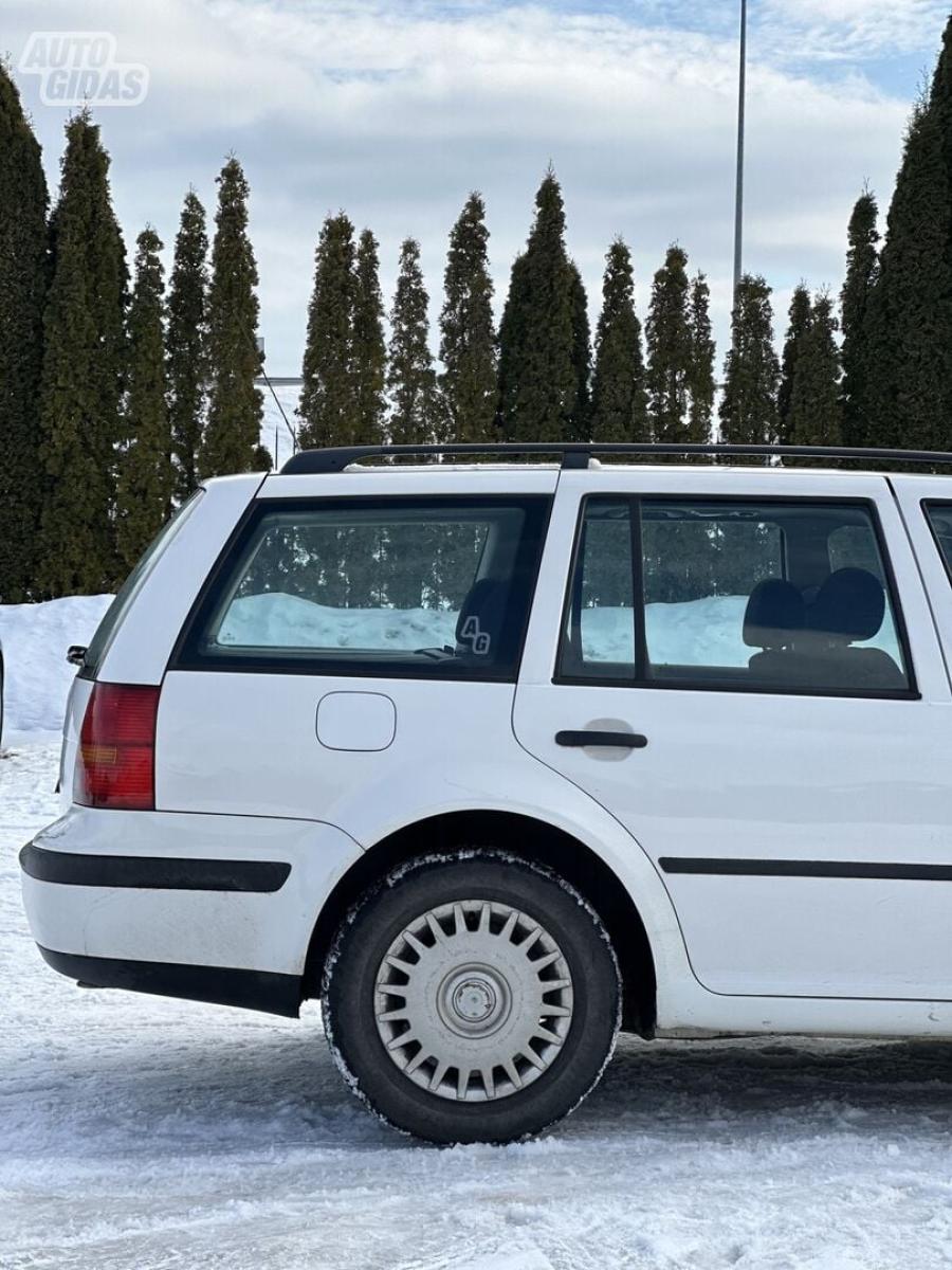 White Volkswagen Golf 2000 in Vilnius, with an engine capacity of 1.90 L and mileage of 329 thousand km for 1150 €, photo 10 on AUTOMOTO.COM.LV
