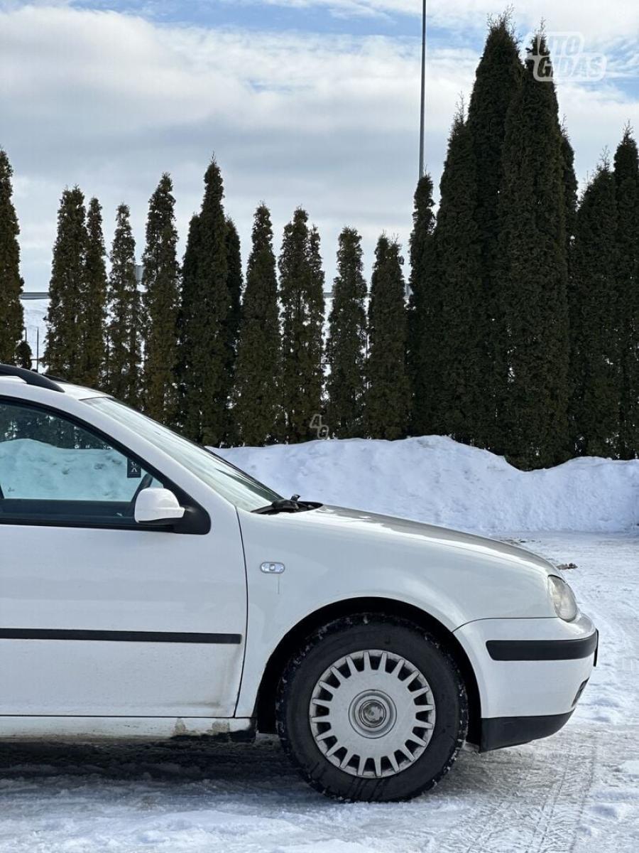 White Volkswagen Golf 2000 in Vilnius, with an engine capacity of 1.90 L and mileage of 329 thousand km for 1150 €, photo 11 on AUTOMOTO.COM.LV