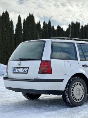 White Volkswagen Golf 2000 in Vilnius, with an engine capacity of 1.90 L and mileage of 329 thousand km for 1150 €, photo 14 on AUTOMOTO.COM.LV