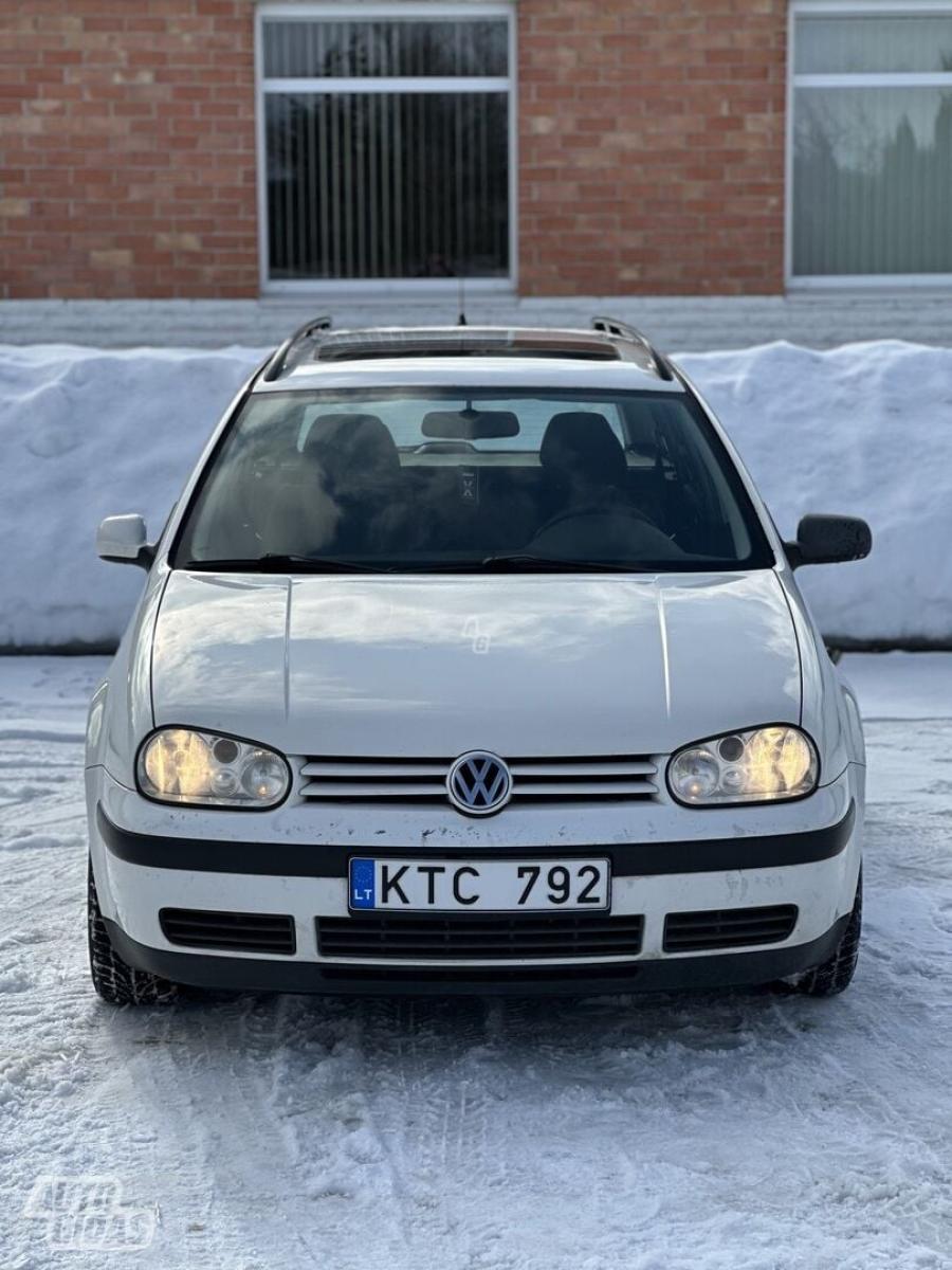 White Volkswagen Golf 2000 in Vilnius, with an engine capacity of 1.90 L and mileage of 329 thousand km for 1150 €, photo 23 on AUTOMOTO.COM.LV