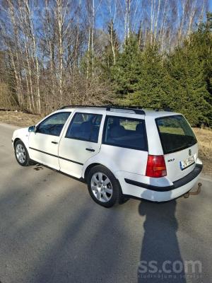 White Volkswagen Golf 2000 in Riga, with an engine capacity of 1.90 L and mileage of 261 thousand km for 550 €, photo 6 on AUTOMOTO.COM.LV