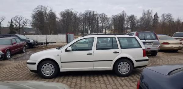 White Volkswagen Golf 2000 in Valmiera, with an engine capacity of 1.90 L and mileage of 344 thousand km for 1450 €, photo 6 on AUTOMOTO.COM.LV