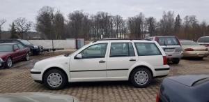Balts Volkswagen Golf 2000 Valmiera, ar dzinēja tilpumu 1.90 L un nobraukumu 344 tūkst. km par 1450 €, foto 7 vietnē AUTOMOTO.COM.LV