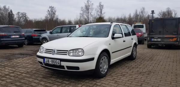 White Volkswagen Golf 2000 in Valmiera, with an engine capacity of 1.90 L and mileage of 344 thousand km for 1450 €, photo 7 on AUTOMOTO.COM.LV