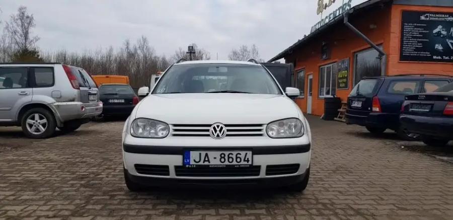 Balts Volkswagen Golf 2000 Valmiera, ar dzinēja tilpumu 1.90 L un nobraukumu 344 tūkst. km par 1450 €, foto 9 vietnē AUTOMOTO.COM.LV