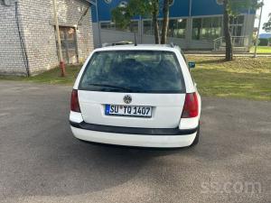 White Volkswagen Golf 2001 in Ludza, with an engine capacity of 1.90 L and mileage of 0 thousand km for 2350 €, photo 8 on AUTOMOTO.COM.LV