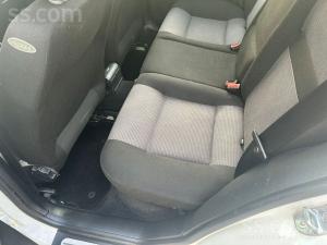 White Volkswagen Golf 2001 in Ludza, with an engine capacity of 1.90 L and mileage of 0 thousand km for 2350 €, photo 16 on AUTOMOTO.COM.LV