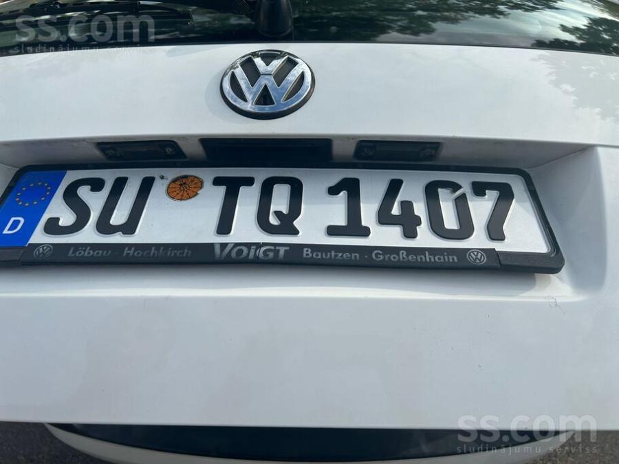White Volkswagen Golf 2001 in Ludza, with an engine capacity of 1.90 L and mileage of 0 thousand km for 2350 €, photo 18 on AUTOMOTO.COM.LV
