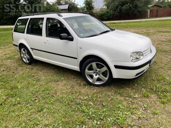 White Volkswagen Golf 2001 in Ludza, with an engine capacity of 1.90 L and mileage of 0 thousand km for 2300 €, photo 8 on AUTOMOTO.COM.LV