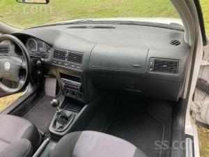 White Volkswagen Golf 2001 in Ludza, with an engine capacity of 1.90 L and mileage of 0 thousand km for 2300 €, photo 19 on AUTOMOTO.COM.LV