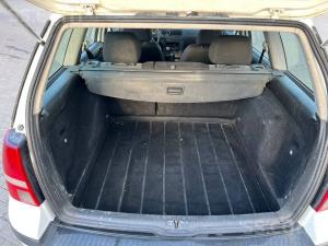 Balts Volkswagen Golf 2003 Rēzekne, ar dzinēja tilpumu 1.90 L un nobraukumu 0 tūkst. km par 1350 €, foto 12 vietnē AUTOMOTO.COM.LV