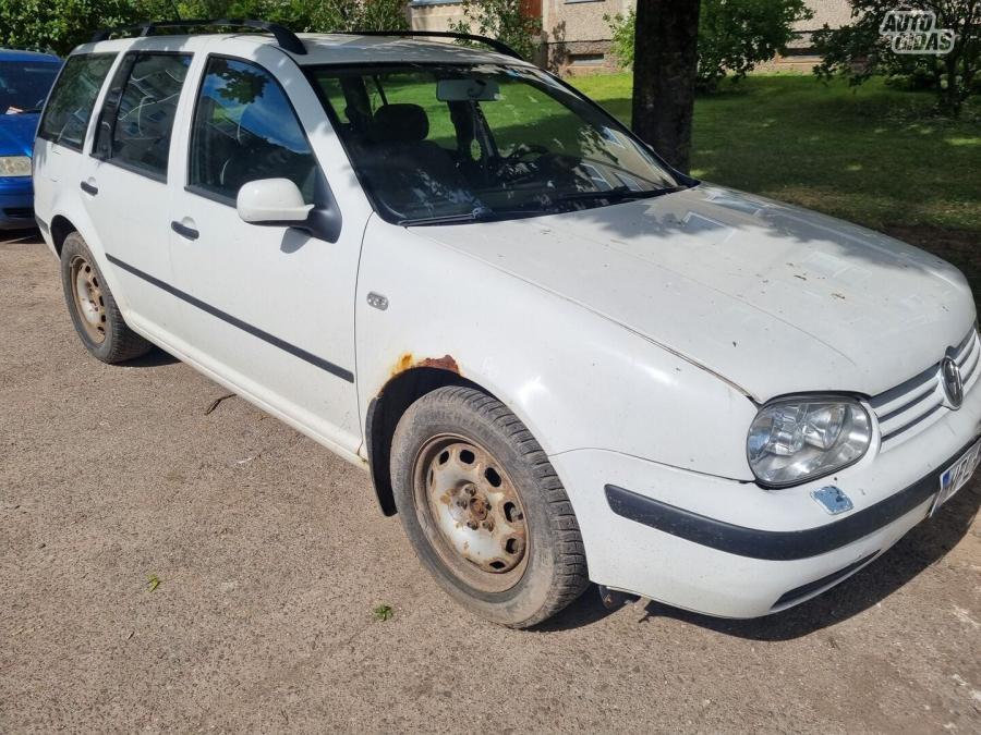 Balts Volkswagen Golf 2003 Kauņa, ar dzinēja tilpumu 1.90 L un nobraukumu 350 tūkst. km par 450 €, foto 3 vietnē AUTOMOTO.COM.LV