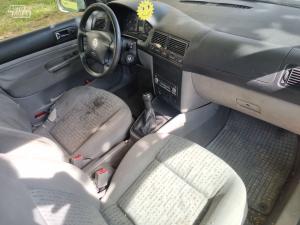 Balts Volkswagen Golf 2003 Kauņa, ar dzinēja tilpumu 1.90 L un nobraukumu 350 tūkst. km par 450 €, foto 6 vietnē AUTOMOTO.COM.LV