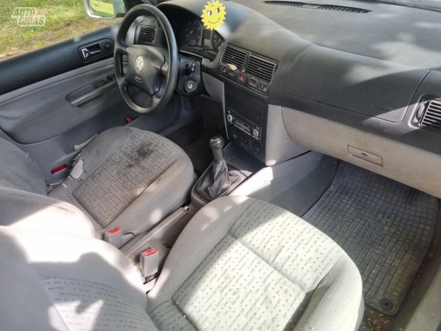 Balts Volkswagen Golf 2003 Kauņa, ar dzinēja tilpumu 1.90 L un nobraukumu 350 tūkst. km par 450 €, foto 6 vietnē AUTOMOTO.COM.LV