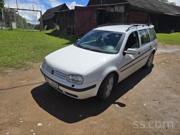 Balts Volkswagen Golf 2004 Rēzekne, ar dzinēja tilpumu 1.90 L un nobraukumu 414 tūkst. km par 1400 €, foto 4 vietnē AUTOMOTO.COM.LV