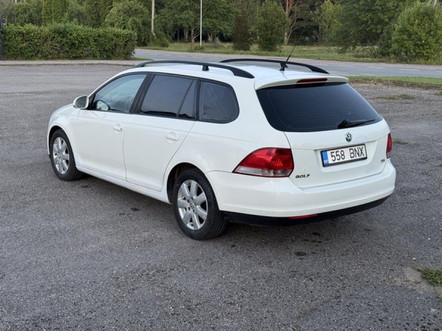 White Volkswagen Golf 2007 in Tallinn, with an engine capacity of 1.90 L and mileage of 352 thousand km for 1199 €, photo 8 on AUTOMOTO.COM.LV