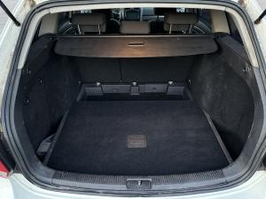 White Volkswagen Golf 2007 in Tallinn, with an engine capacity of 1.90 L and mileage of 352 thousand km for 1199 €, photo 16 on AUTOMOTO.COM.LV