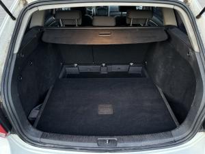 White Volkswagen Golf 2007 in Tallinn, with an engine capacity of 1.90 L and mileage of 352 thousand km for 1199 €, photo 31 on AUTOMOTO.COM.LV