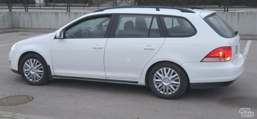 White Volkswagen Golf 2008 in Telschi, with an engine capacity of 1.90 L and mileage of 298 thousand km for 1800 €, photo 2 on AUTOMOTO.COM.LV