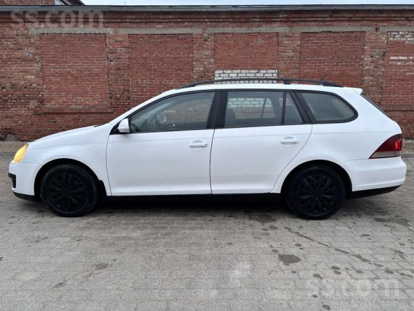 Balts Volkswagen Golf 2008 Cēsis, ar dzinēja tilpumu 1.90 L un nobraukumu 387 tūkst. km par 1500 €, foto 5 vietnē AUTOMOTO.COM.LV