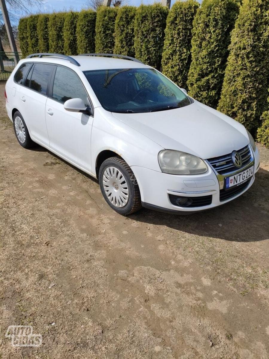 Balts Volkswagen Golf 2009 Kauņa, ar dzinēja tilpumu 1.90 L un nobraukumu 356 tūkst. km par 1400 €, foto 4 vietnē AUTOMOTO.COM.LV