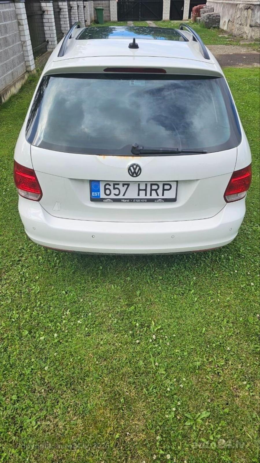 White Volkswagen Golf 2009 in Paldiski, with an engine capacity of 1.40 L and mileage of 222 thousand km for 1200 €, photo 5 on AUTOMOTO.COM.LV