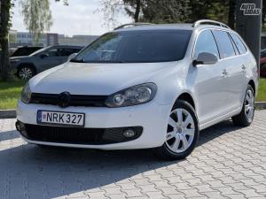 White Volkswagen Golf 2010 in Siauliai, with an engine capacity of 2.00 L and mileage of 383 thousand km for 2500 €, photo  on AUTOMOTO.COM.LV