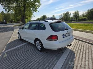 White Volkswagen Golf 2010 in Cesis, with an engine capacity of 1.40 L and mileage of 223 thousand km for 1995 €, photo 7 on AUTOMOTO.COM.LV