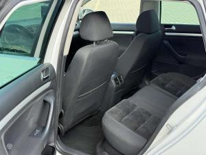 Balts Volkswagen Golf 2010 Raseiniai, ar dzinēja tilpumu 1.97 L un nobraukumu 291 tūkst. km par 3600 €, foto 15 vietnē AUTOMOTO.COM.LV