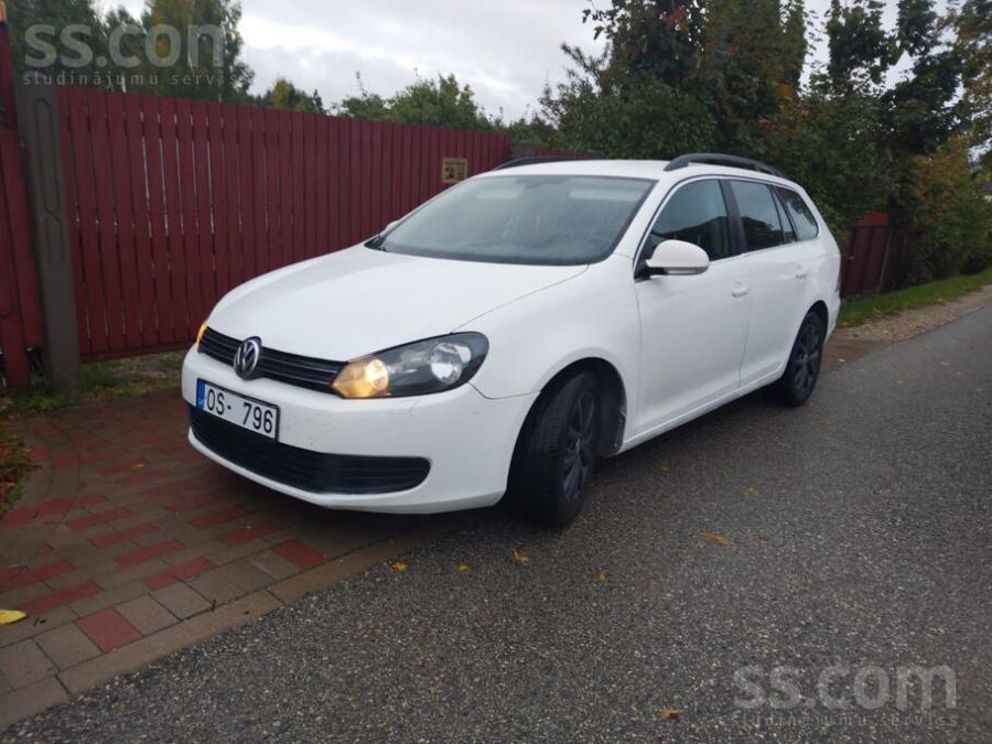 Balts Volkswagen Golf 2010 Valmiera, ar dzinēja tilpumu 1.60 L un nobraukumu 391 tūkst. km par 1770 €, foto 4 vietnē AUTOMOTO.COM.LV