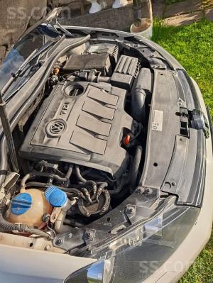 Balts Volkswagen Golf 2010 Valmiera, ar dzinēja tilpumu 1.60 L un nobraukumu 391 tūkst. km par 1770 €, foto 15 vietnē AUTOMOTO.COM.LV