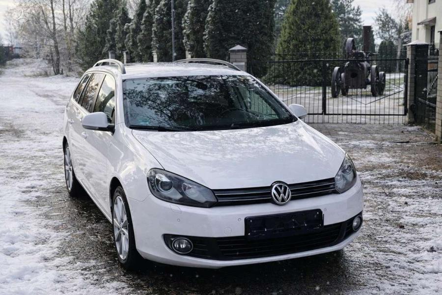 Balts Volkswagen Golf 2011 Viļņa, ar dzinēja tilpumu 1.97 L un nobraukumu 307 tūkst. km par 4700 €, foto 3 vietnē AUTOMOTO.COM.LV