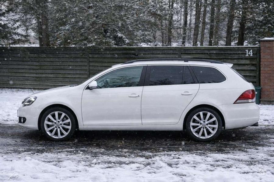 Balts Volkswagen Golf 2011 Viļņa, ar dzinēja tilpumu 1.97 L un nobraukumu 307 tūkst. km par 4700 €, foto 9 vietnē AUTOMOTO.COM.LV