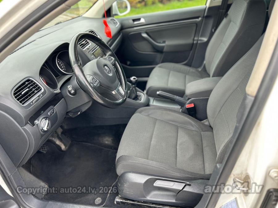 Balts Volkswagen Golf 2011 Valga, ar dzinēja tilpumu 2.00 L un nobraukumu 375 tūkst. km par 2400 €, foto 10 vietnē AUTOMOTO.COM.LV