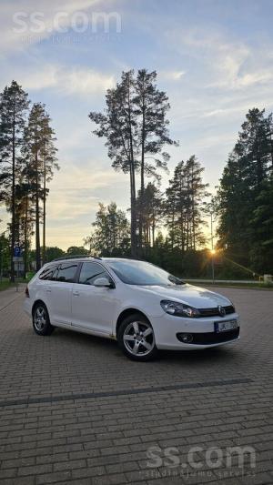 Balts Volkswagen Golf 2011 Ogre, ar dzinēja tilpumu 1.60 L un nobraukumu 416 tūkst. km par 1650 €, foto  vietnē AUTOMOTO.COM.LV