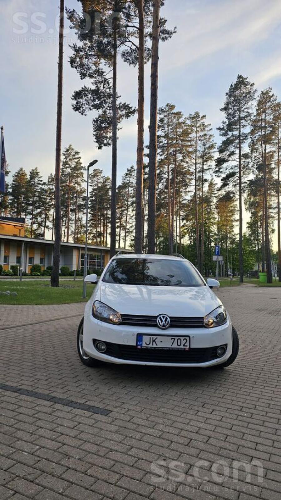Balts Volkswagen Golf 2011 Ogre, ar dzinēja tilpumu 1.60 L un nobraukumu 416 tūkst. km par 1650 €, foto 3 vietnē AUTOMOTO.COM.LV