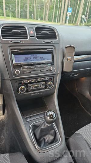 Balts Volkswagen Golf 2011 Ogre, ar dzinēja tilpumu 1.60 L un nobraukumu 416 tūkst. km par 1650 €, foto 29 vietnē AUTOMOTO.COM.LV
