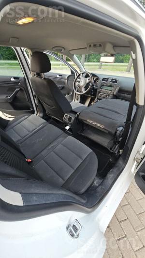 Balts Volkswagen Golf 2011 Ogre, ar dzinēja tilpumu 1.60 L un nobraukumu 416 tūkst. km par 1650 €, foto 30 vietnē AUTOMOTO.COM.LV