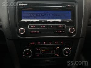 Balts Volkswagen Golf 2011 Cēsis, ar dzinēja tilpumu 1.60 L un nobraukumu 343 tūkst. km par 2990 €, foto 13 vietnē AUTOMOTO.COM.LV