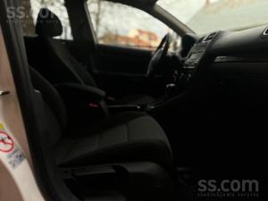 Balts Volkswagen Golf 2011 Cēsis, ar dzinēja tilpumu 1.60 L un nobraukumu 343 tūkst. km par 2990 €, foto 16 vietnē AUTOMOTO.COM.LV