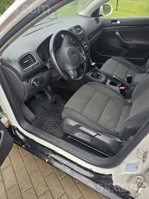 Balts Volkswagen Golf 2011 Ogre, ar dzinēja tilpumu 1.60 L un nobraukumu 350 tūkst. km par 1600 €, foto 10 vietnē AUTOMOTO.COM.LV
