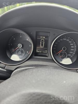 Balts Volkswagen Golf 2011 Ogre, ar dzinēja tilpumu 1.60 L un nobraukumu 350 tūkst. km par 1600 €, foto 12 vietnē AUTOMOTO.COM.LV