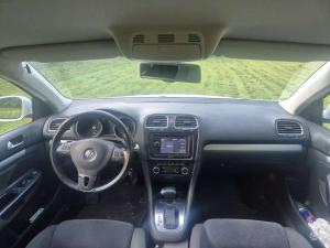 White Volkswagen Golf 2011 in Vilnius, with an engine capacity of 1.97 L and mileage of 260 thousand km for 3699 €, photo 22 on AUTOMOTO.COM.LV